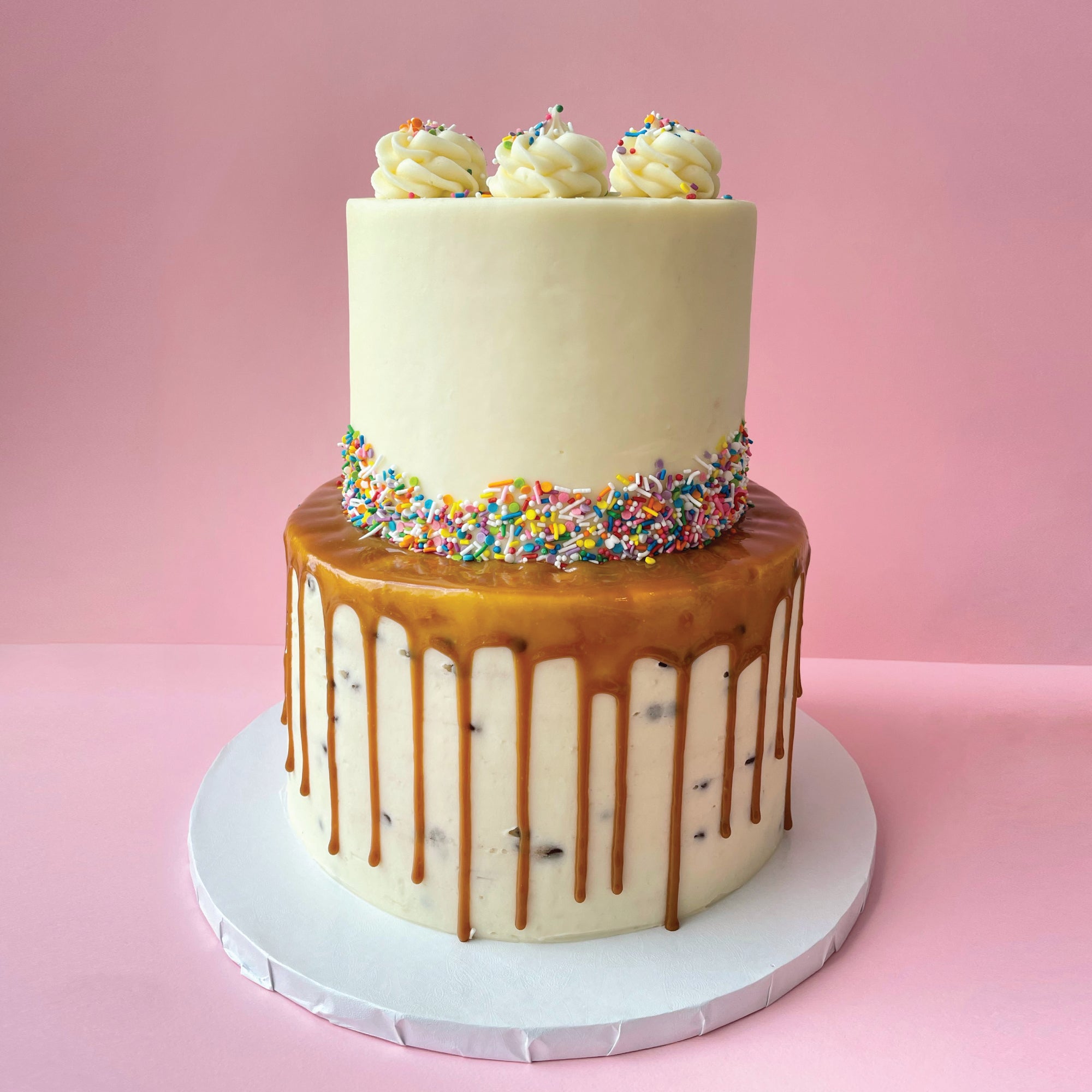2 Tier Signature Cake – Short & Sweet Bakeshop